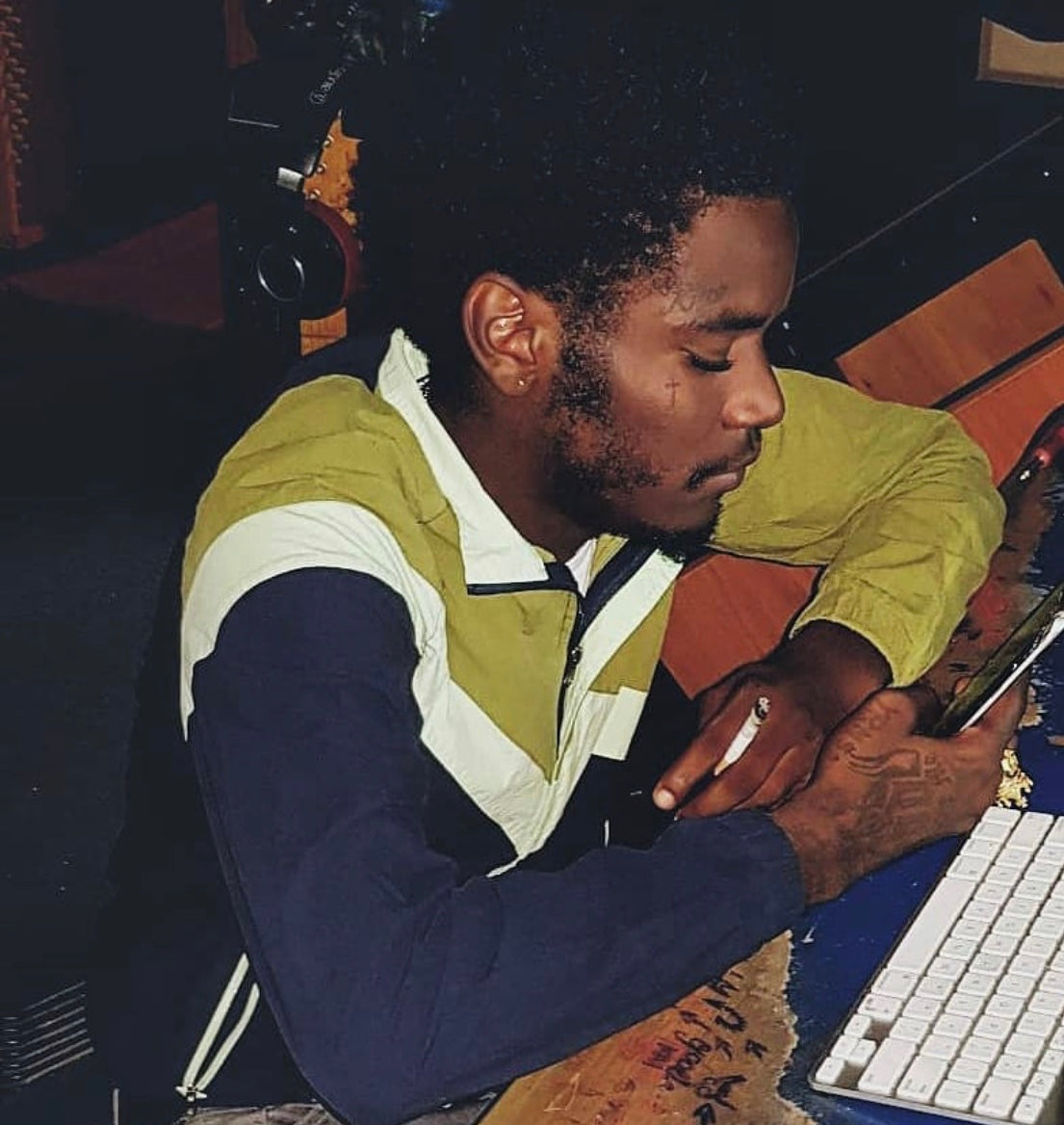 Medz Boss passes thru to show luv! – hideout